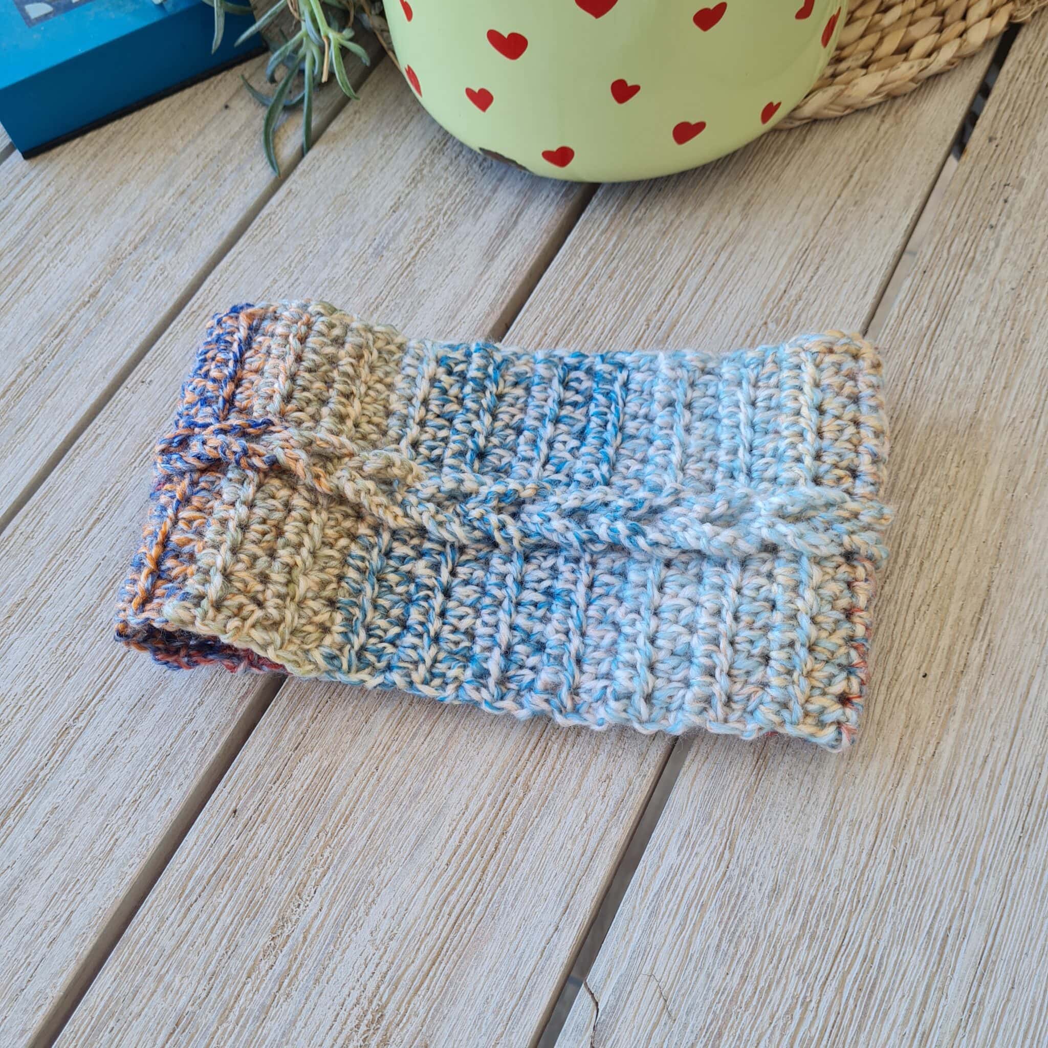 Chunky Yarn Crochet Bag Pattern - Sandra Stitches